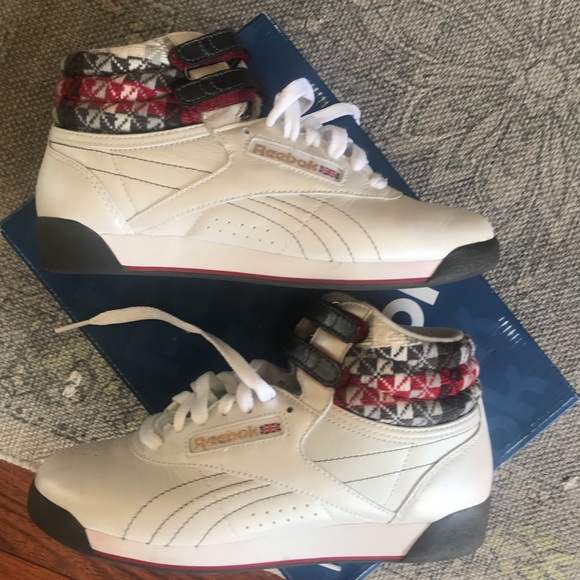 Reebok | Shoes | Pearl White Fs Hipatterns Classic Reeboks | Poshmark